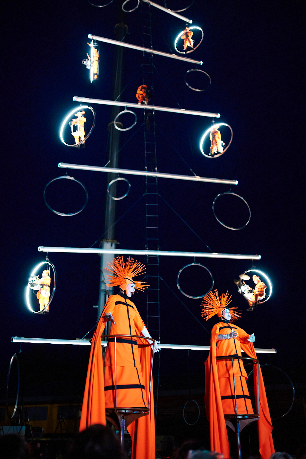 ADN, Vertical Odyssey